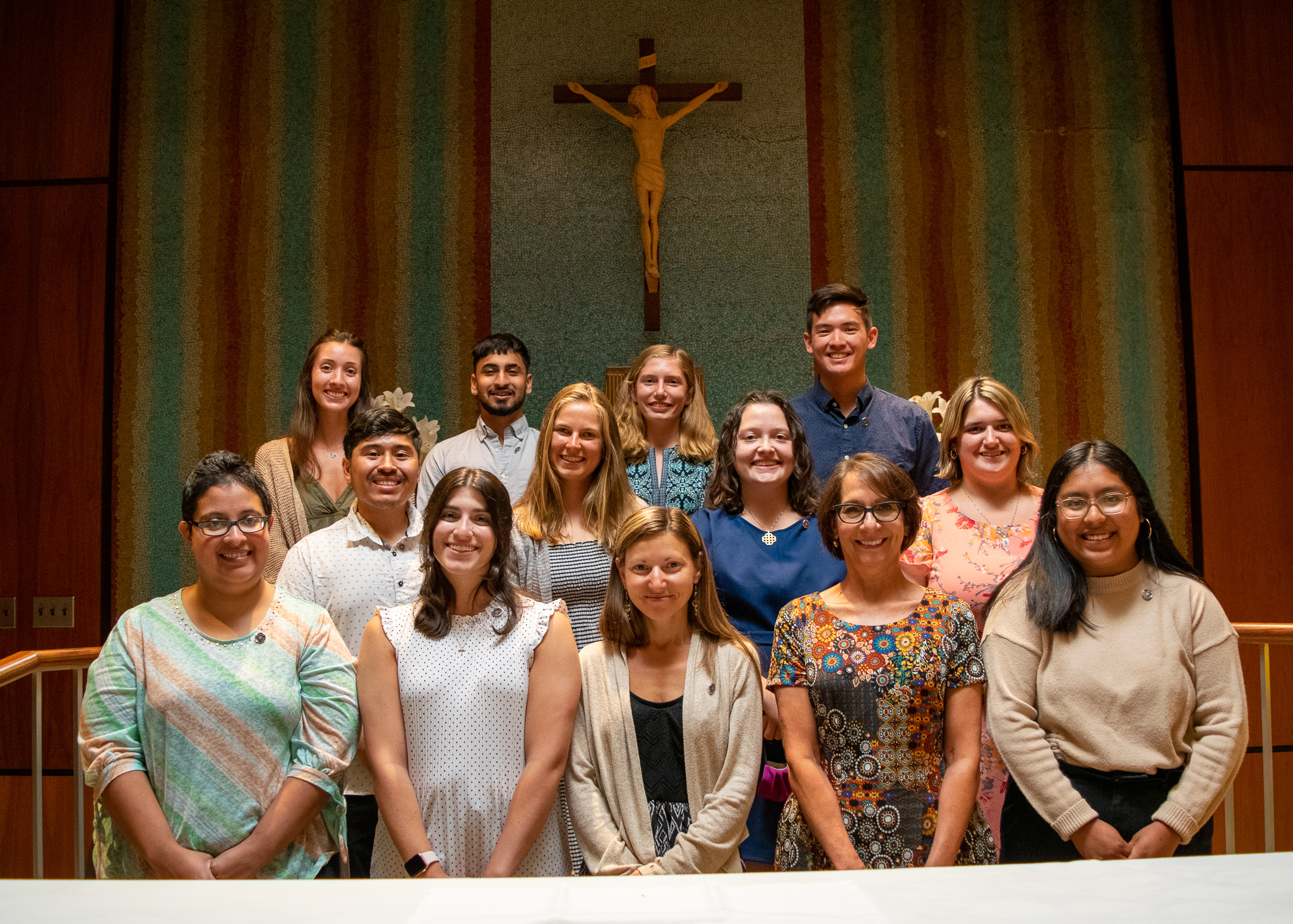 Support Mercy Volunteers : Mercy Volunteer Corps