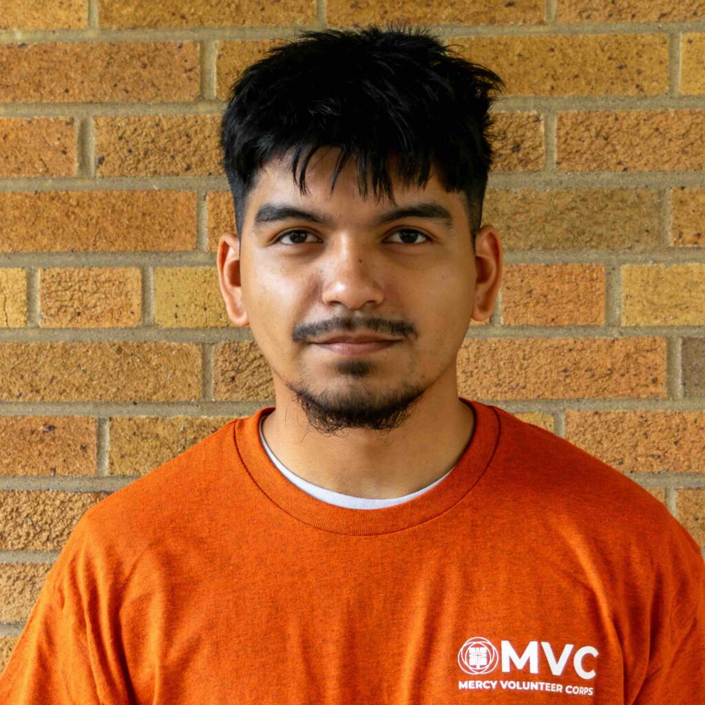 Angel Vargas : Mercy Volunteer Corps